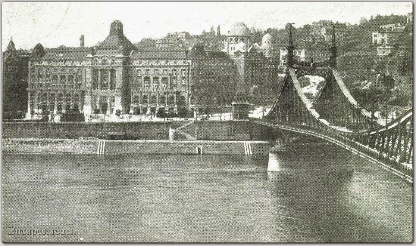 Old Budapest/Budapest régen: panoramic view