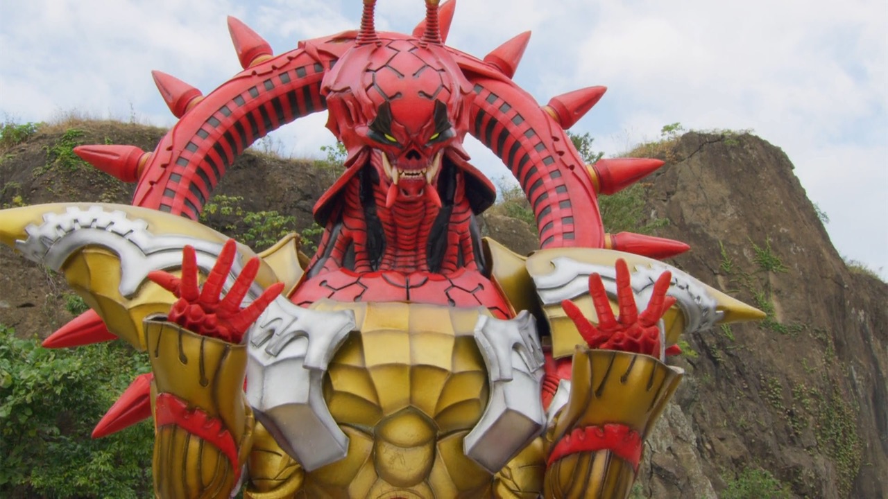 My Shiny Toy Robots: Movie REVIEW: Lupinranger vs Patranger vs Kyuranger