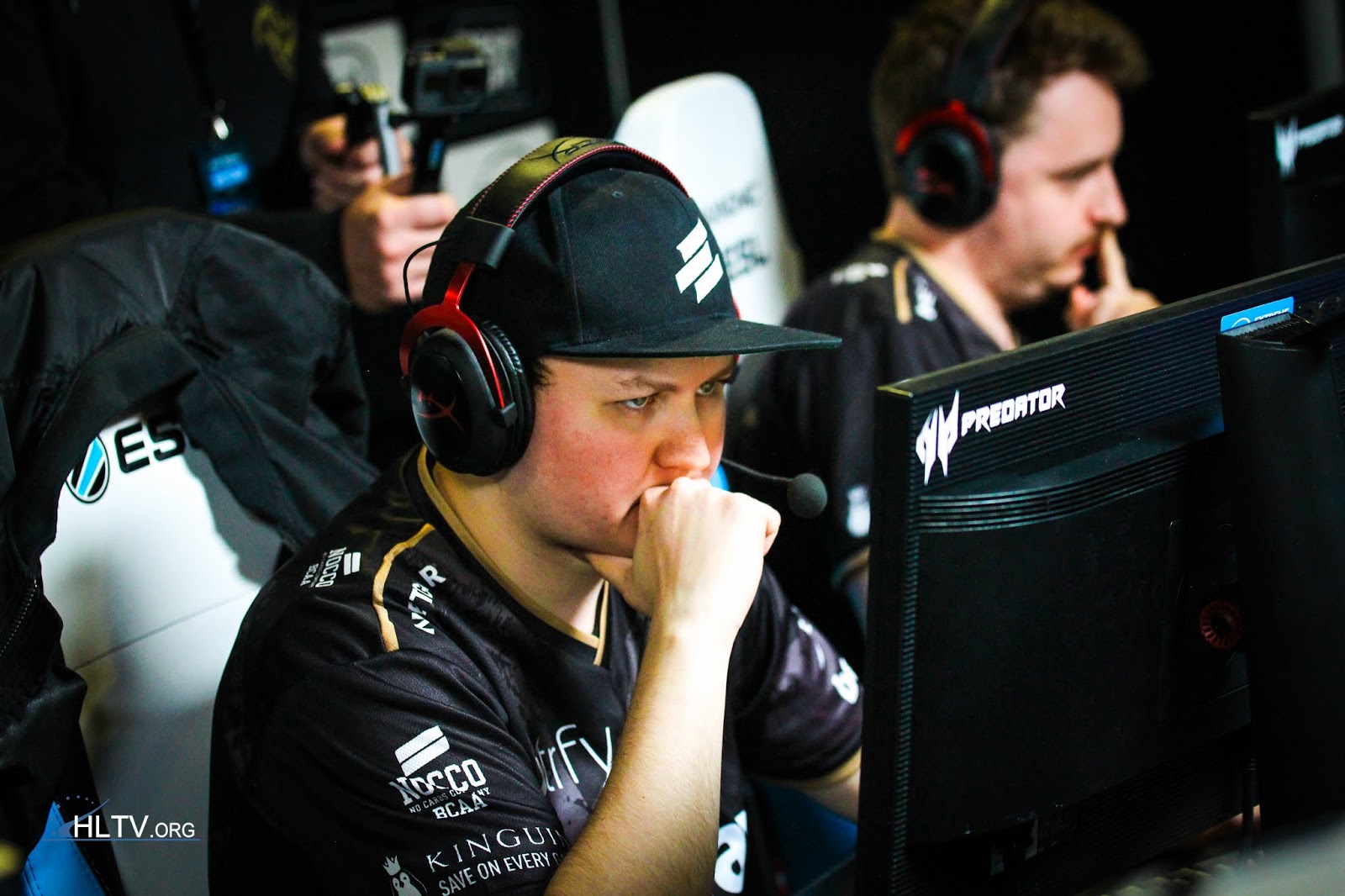 元NiPプレイヤーpythがフリーエージェント宣言を発表 - CSGO4JP