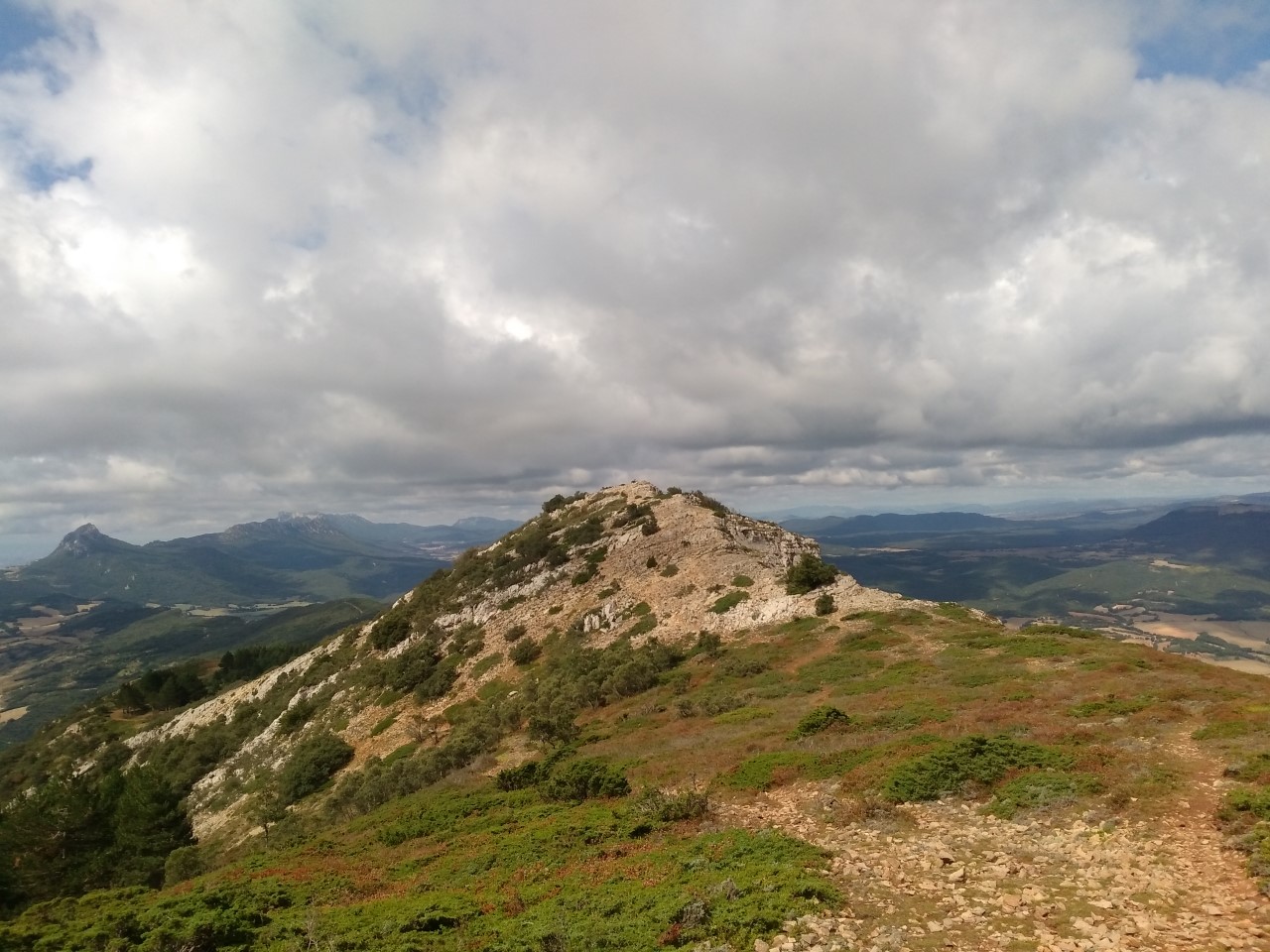Cerca de las Estrellas: IOAR O YOAR DESDE GENEVILLA