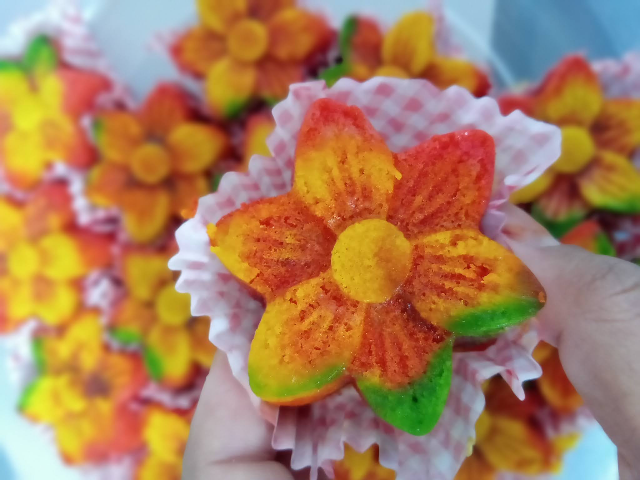Wordless Wednesday: Kek Asam Manis Comel Berbentuk Bunga