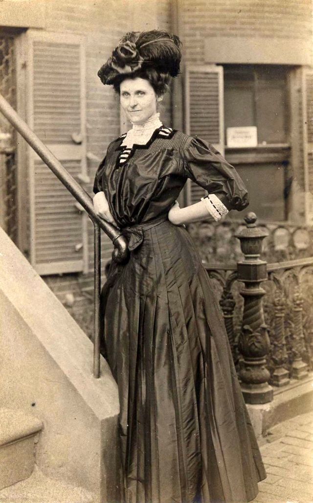 33 Found Snaps That Show Daily Life of Edwardian Women ~ Vintage Everyday