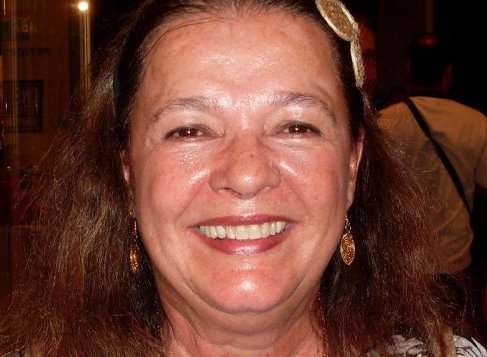 Blog Por Simas: O RELATO CHOCANTE DE BETH MENDES SOBRE A TORTURA