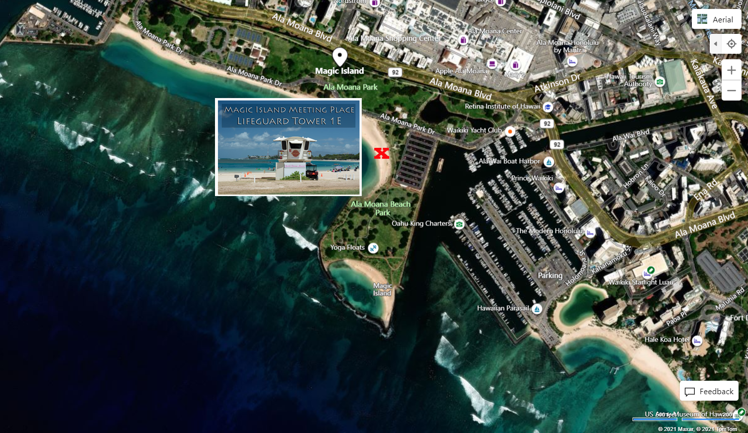 Honolulu Weddings: Magic Island Meeting Place