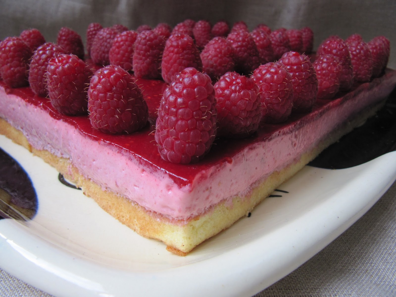 La cuisine d'ici et d'ISCA: Bavarois framboise
