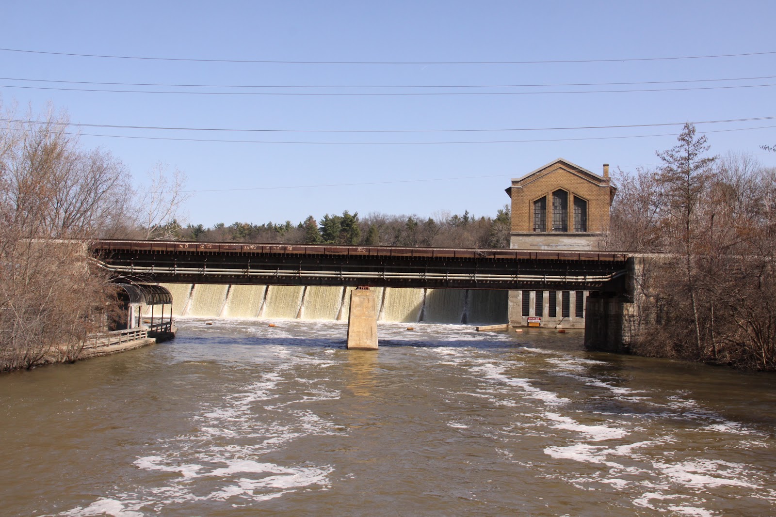 Retired in Ann Arbor: Retired in Ann Arbor: Early spring dam to dam walk