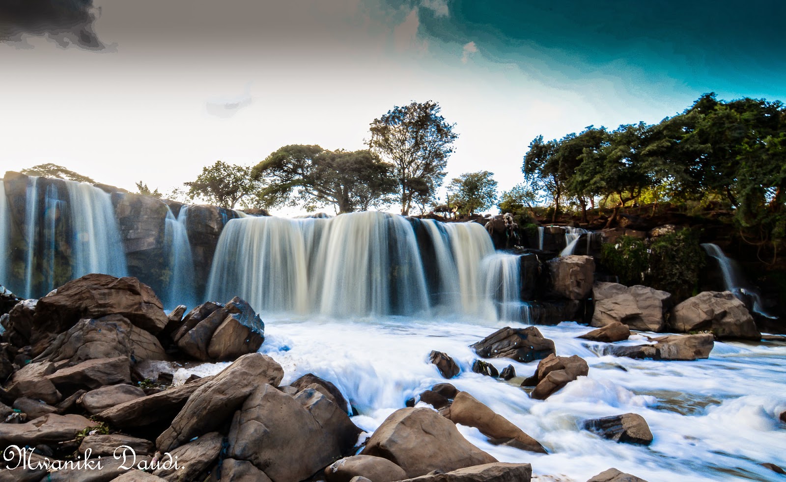 Mwaniki Daudi: 14 falls