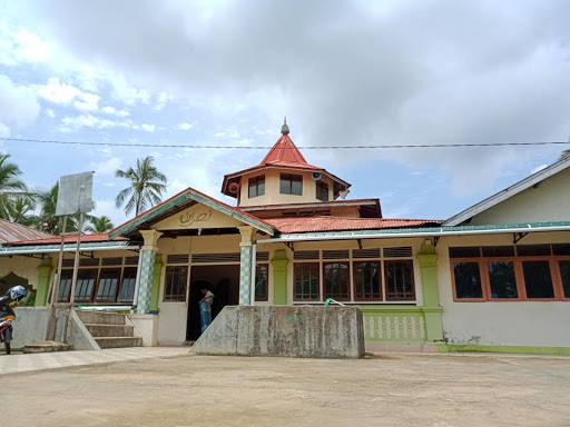 MASJID BATU ICON KUBU RAYA - kekayaan-budaya-kuburaya
