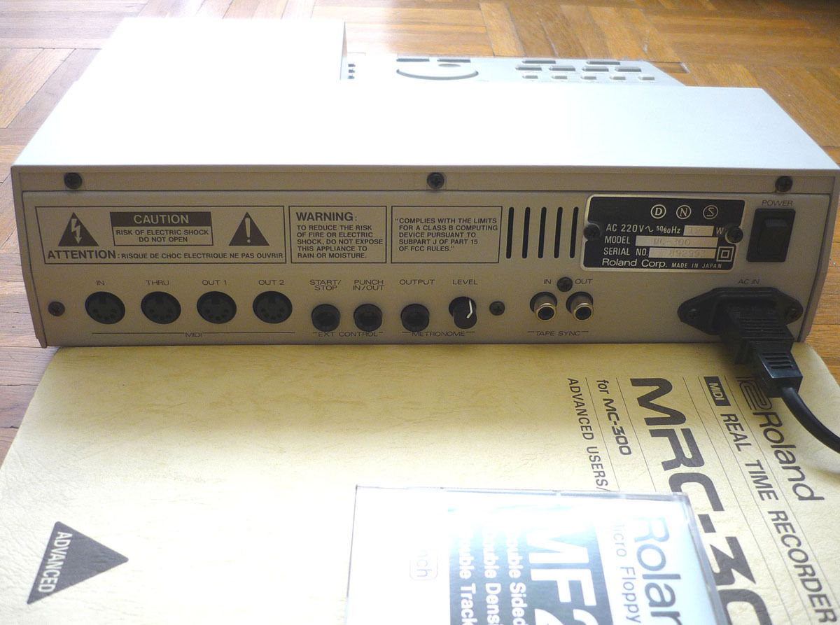 MATRIXSYNTH: Roland MRC-300 Sequencer