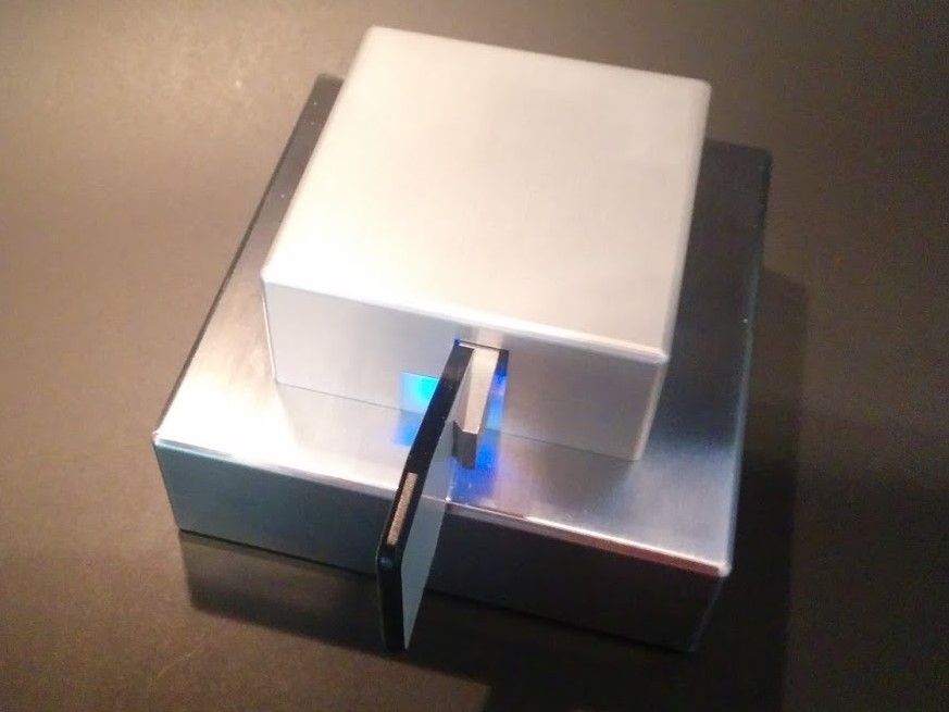 Software Defined Ham Radio: New Paddle 9A5N Solid State Touch Paddle