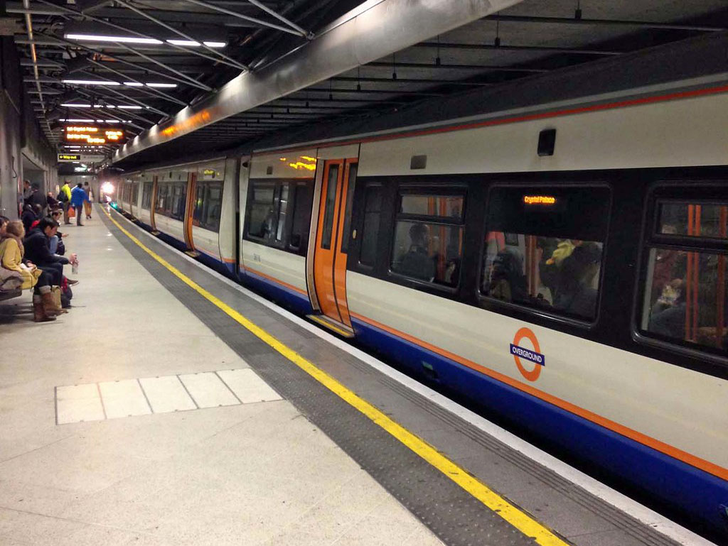Calling at... British railway stations: Shoreditch High Street (SDC)