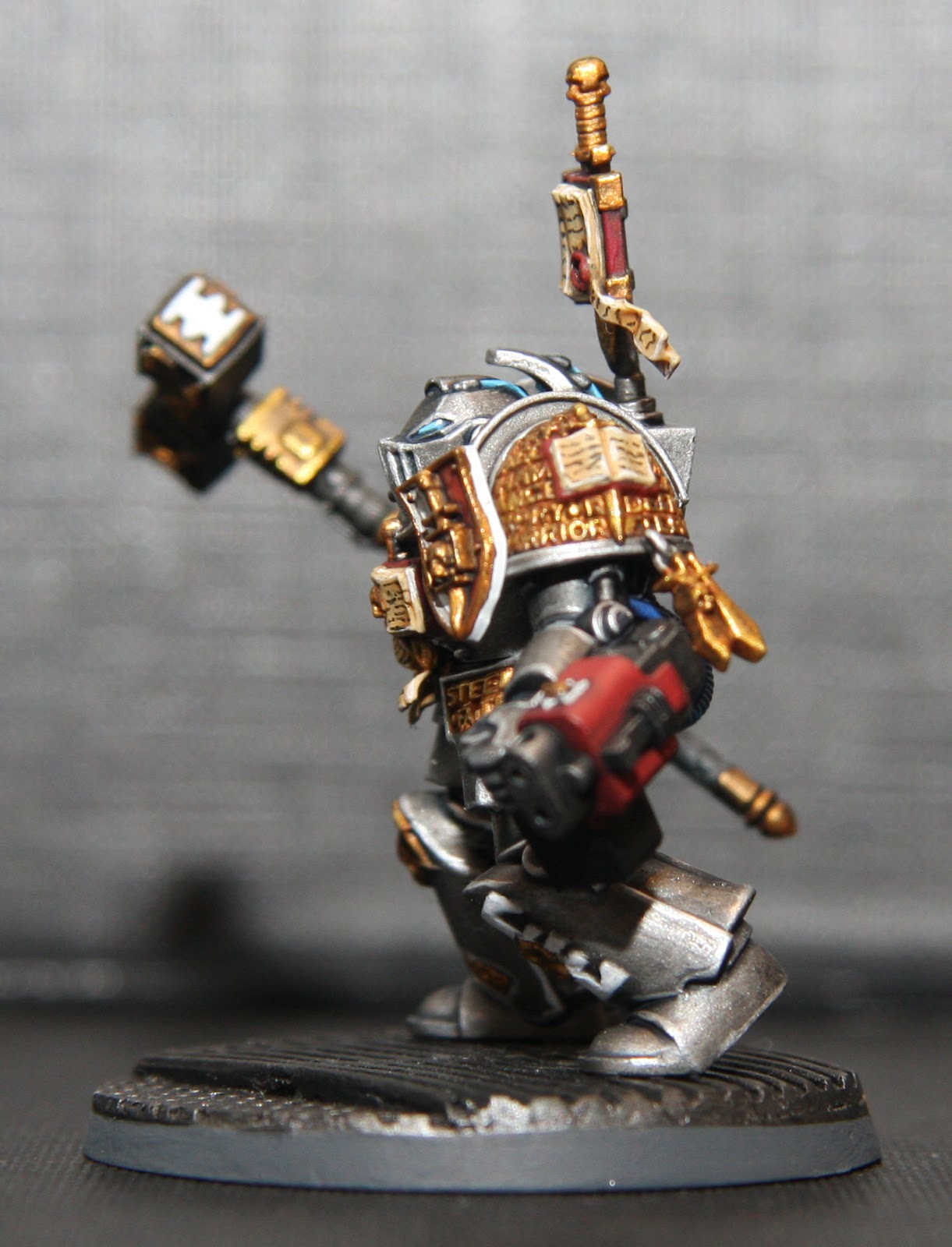 WarLlama 40k: Miniature Monday - Grey Knight Paladin with Daemon Hammer
