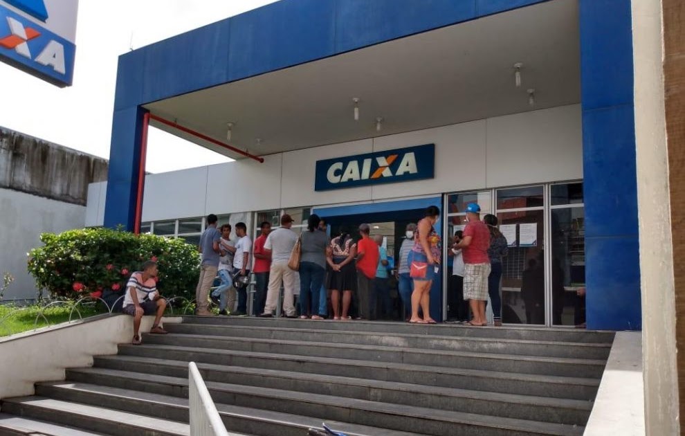 Empregados da Caixa paralisam atividades em todo o Brasil nesta terça-feira Empregados da Caixa paralisam atividades em todo o Brasil nesta terça-feira