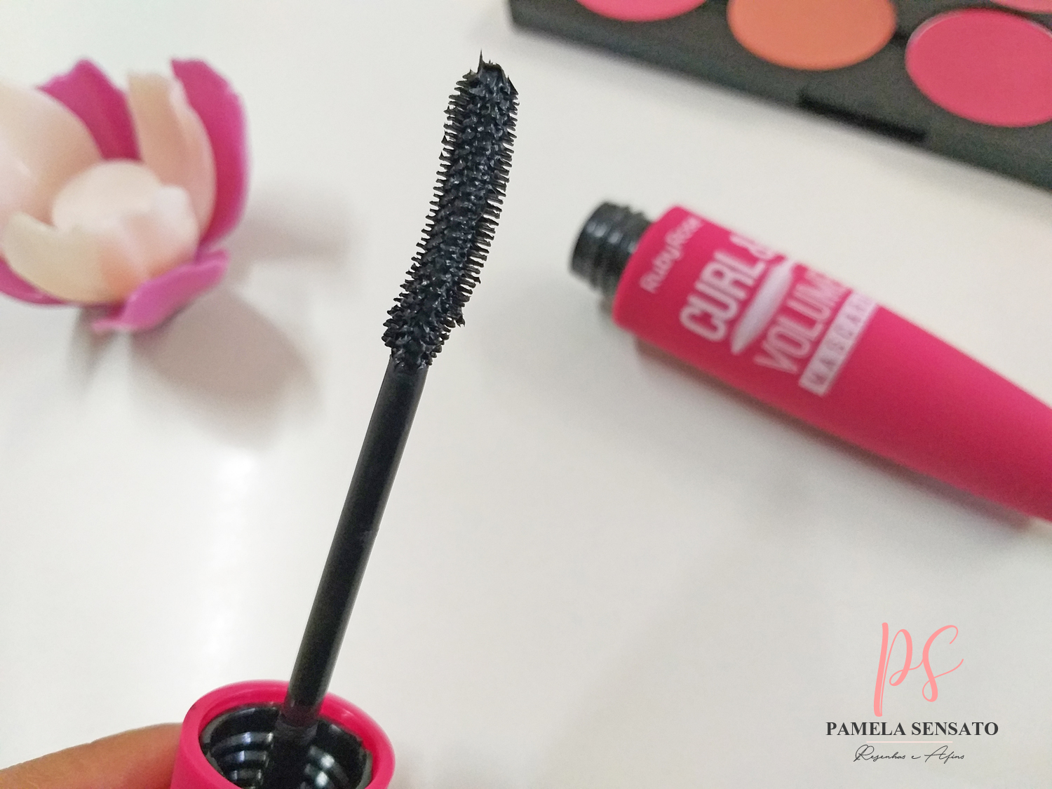 Ruby Rose Máscara para Cílios Curl & Volume - Pâmela Sensato | Resenhas ...