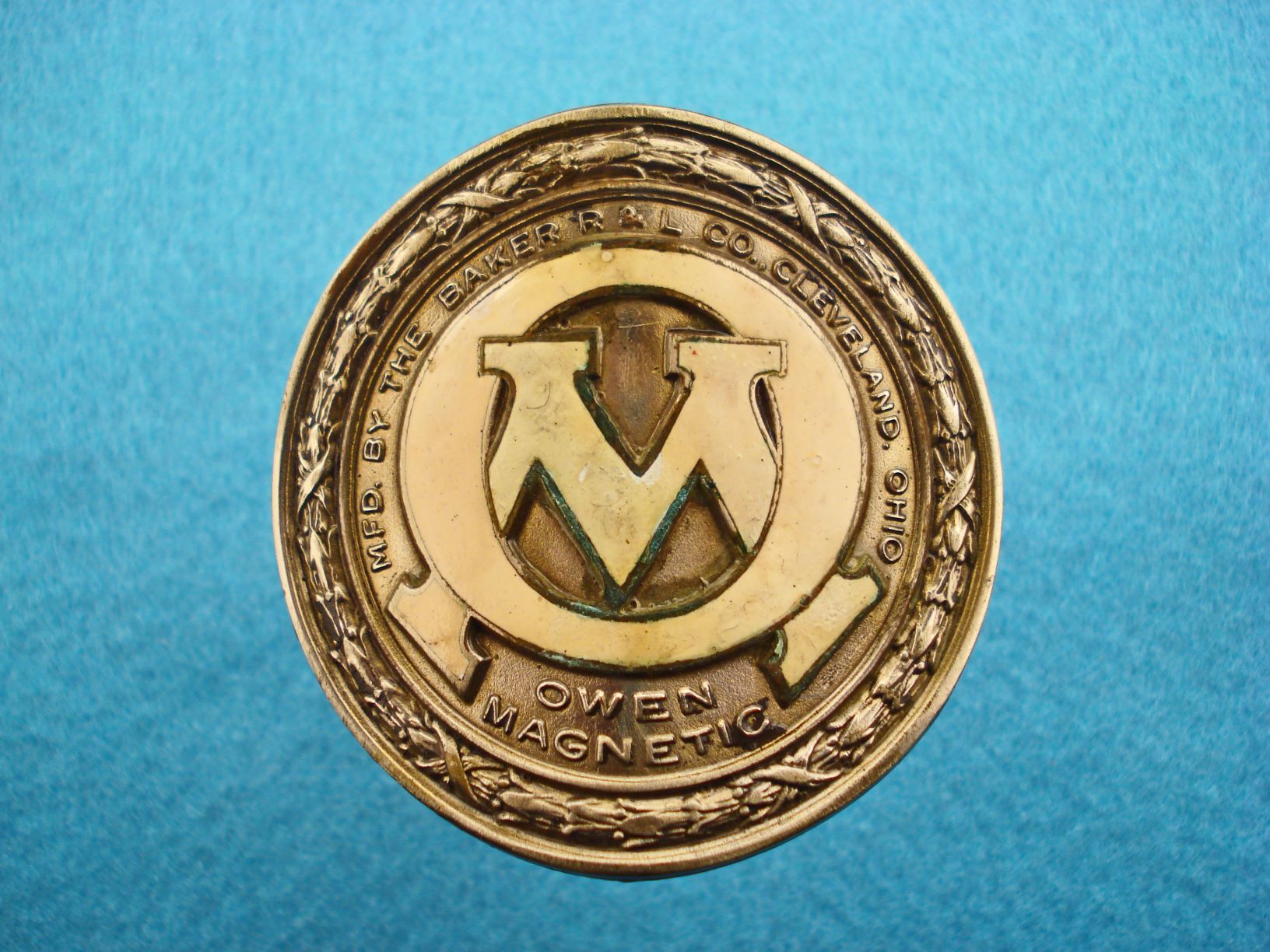 American Auto Emblems: OWEN MAGNETIC