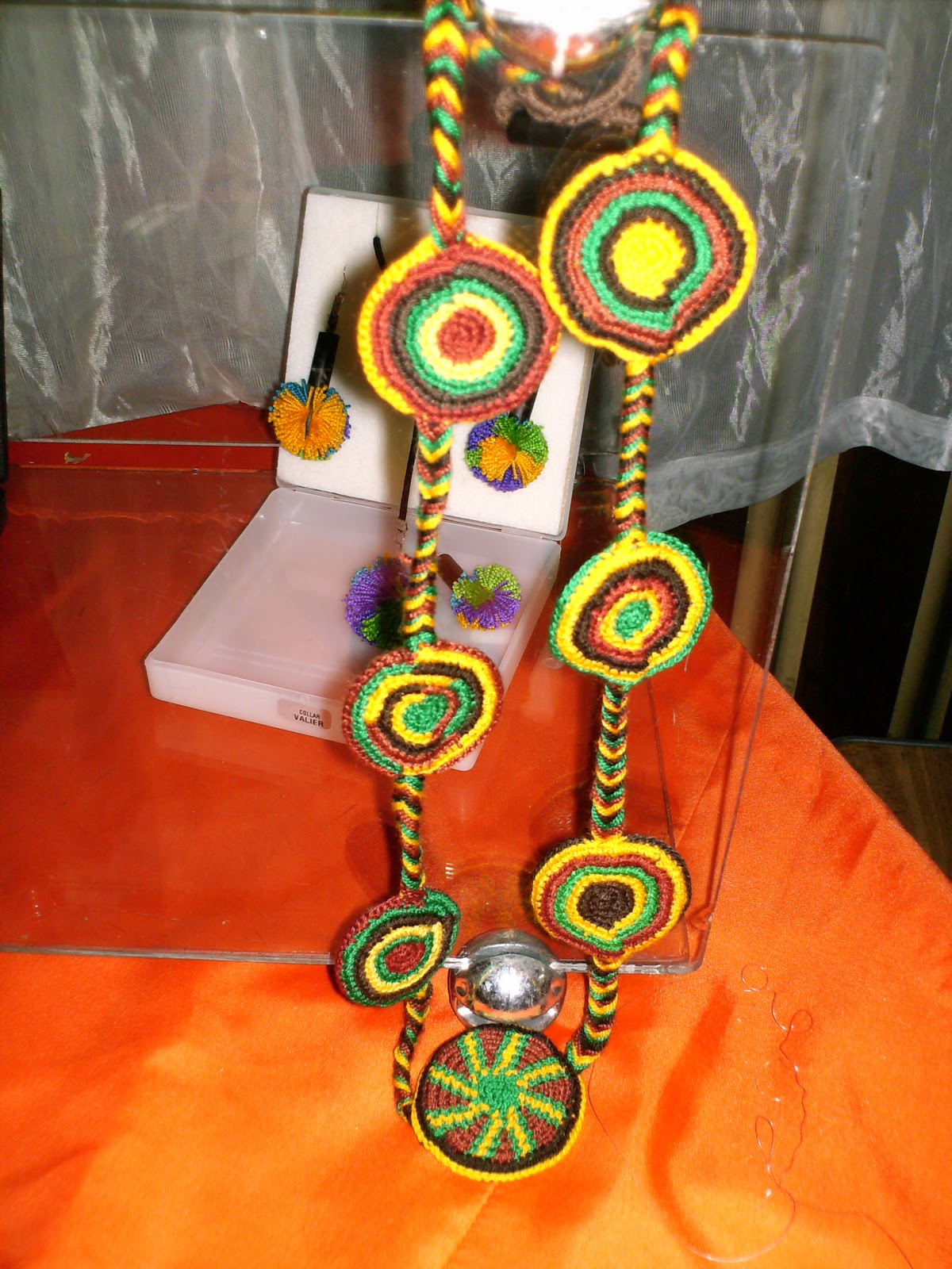 CAROTOBARJ CLSJ ARTESANÍAS MOCHILAS Y MAS: collares