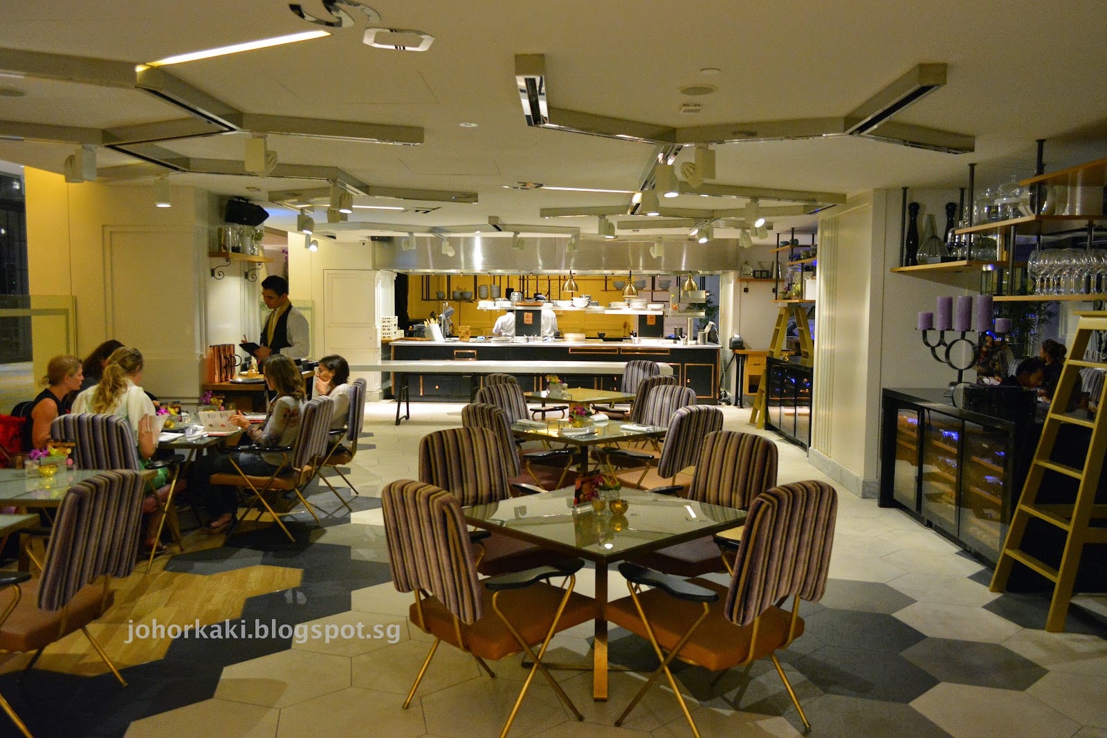 Xperience Restaurant Valentine Dinner at Sofitel So Singapore |Tony ...