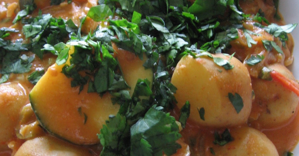 sweetsugarbean: Sending Winter Away With West African Groundnut Stew