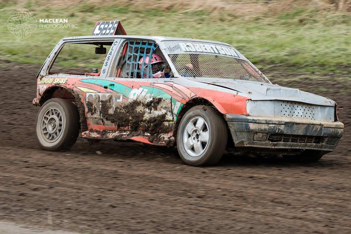 VIDEO: Autograss Racing with Christie Doran Racing