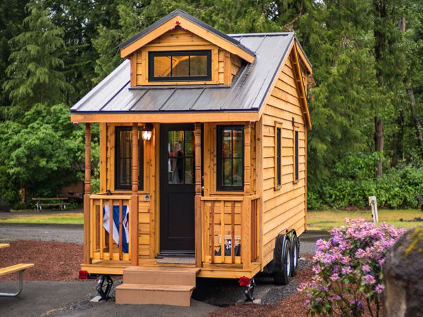 TINY HOUSE TOWN: Atticus of Mt. Hood Village Resort