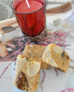 My Cooking diary : Khoya Anjir Burfi (Indian Fig fudge) Diwali Sweet