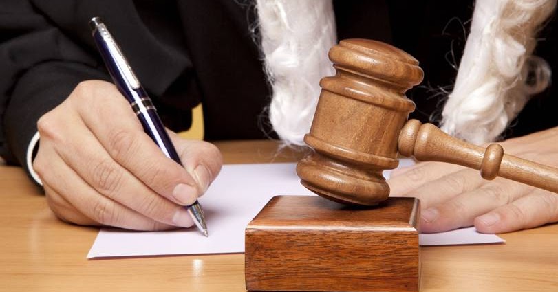 La usurpación: ocupación y usurpación violentas - SMF Monclús - 976 23 ...