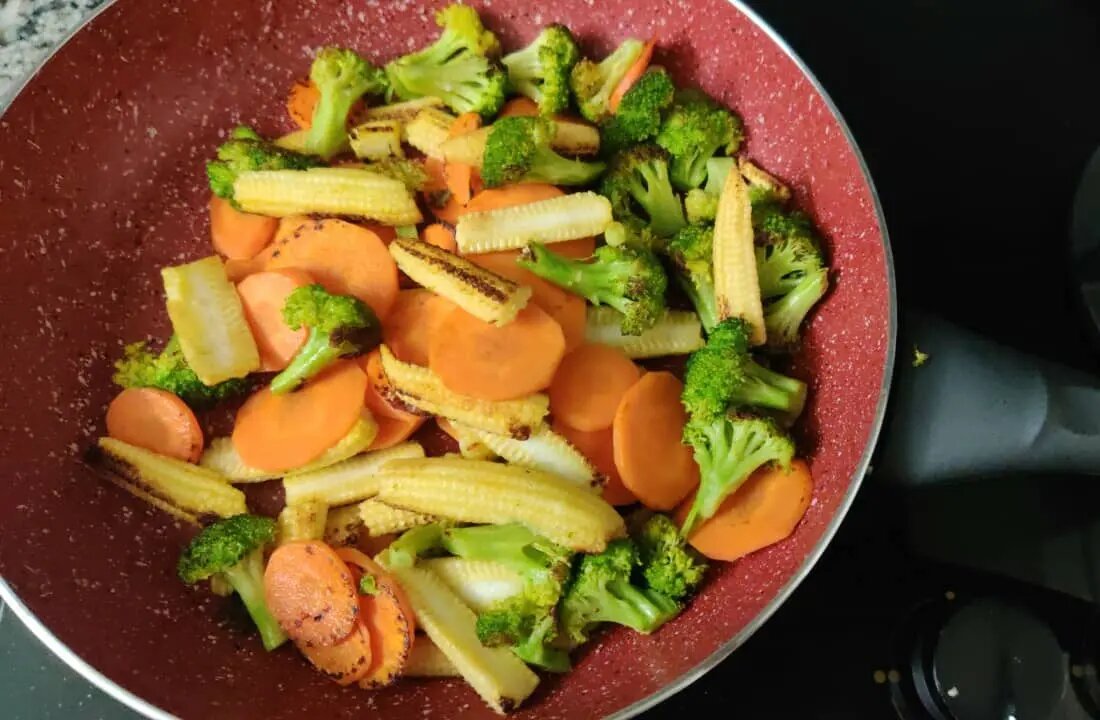 Sautéed Mix Veg Starter | 15 mins Healthy Snack Recipe to eat as a ...