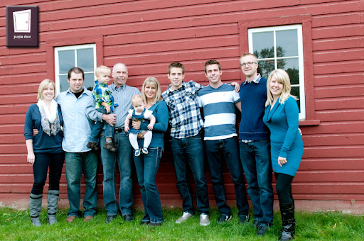 Purple Door Photography: Willms Family: Extended family shoot well ...