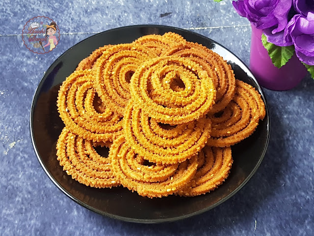 Bhajanichi Chakali / Multigrain Flour Chakali: Diwali Snacks(Diwali ...