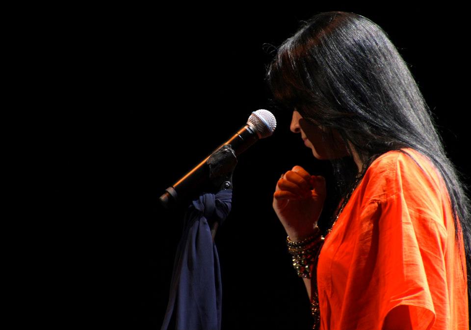 Fernanda Brum divulga data de gravação do novo DVD Fernanda Brum divulga data de gravação do novo DVD