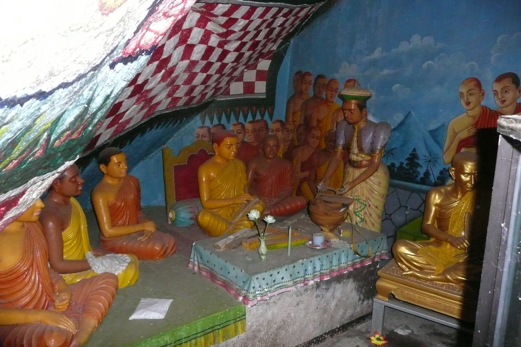 The First Buddhist Council - TheBuddhaPictures