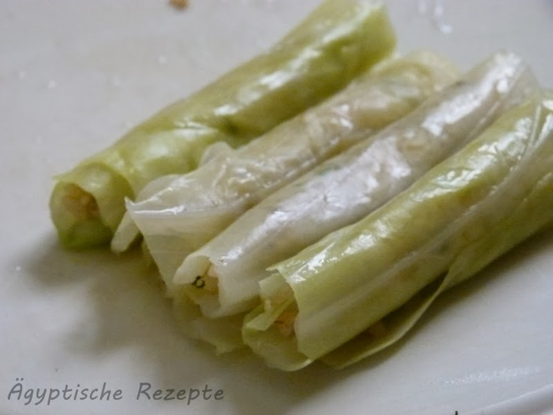 Gefüllte Kohlblätter und Paprika - Maschi Koronb wa Filfil | Ägyptische ...