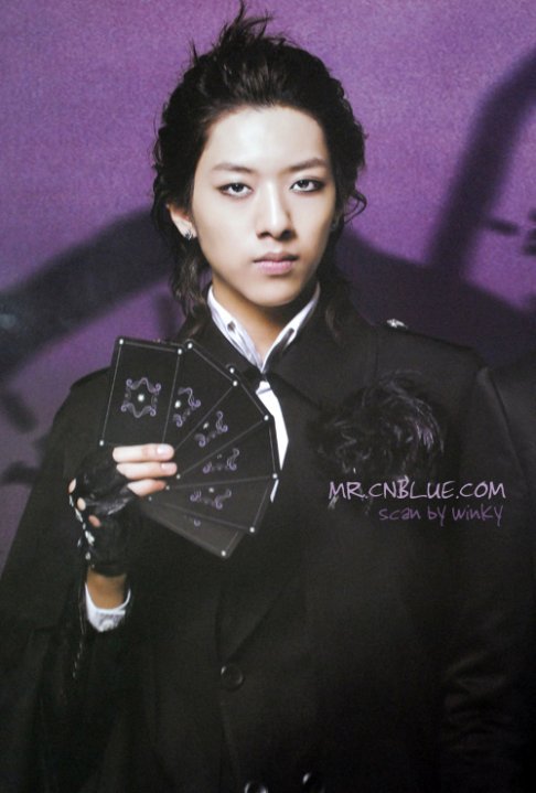 All About CNBLUE: Lee Jung Shin All About CNBLUE: Lee Jung Shin
