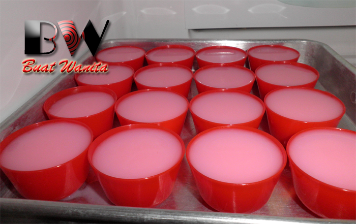 Resepi Mudah Dadih Strawberi Untuk Anak-Anak - Buat Wanita