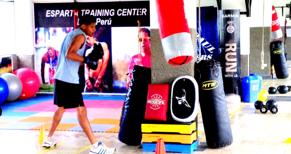 ESPARTA TRAINING CENTER: CLASES DE BOXEO PARA NIÑOS Y ADULTOS