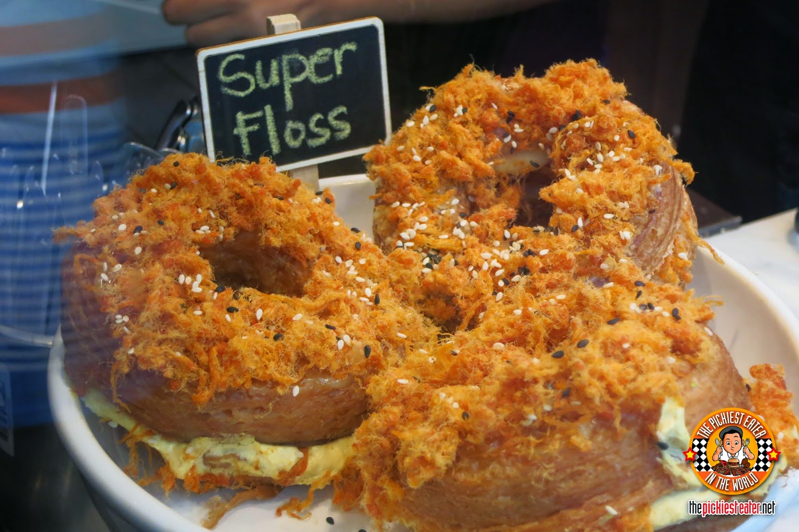 THE PICKIEST EATER IN THE WORLD: CALLING ALL BROS: BRONUTS OPENS IN SM ...