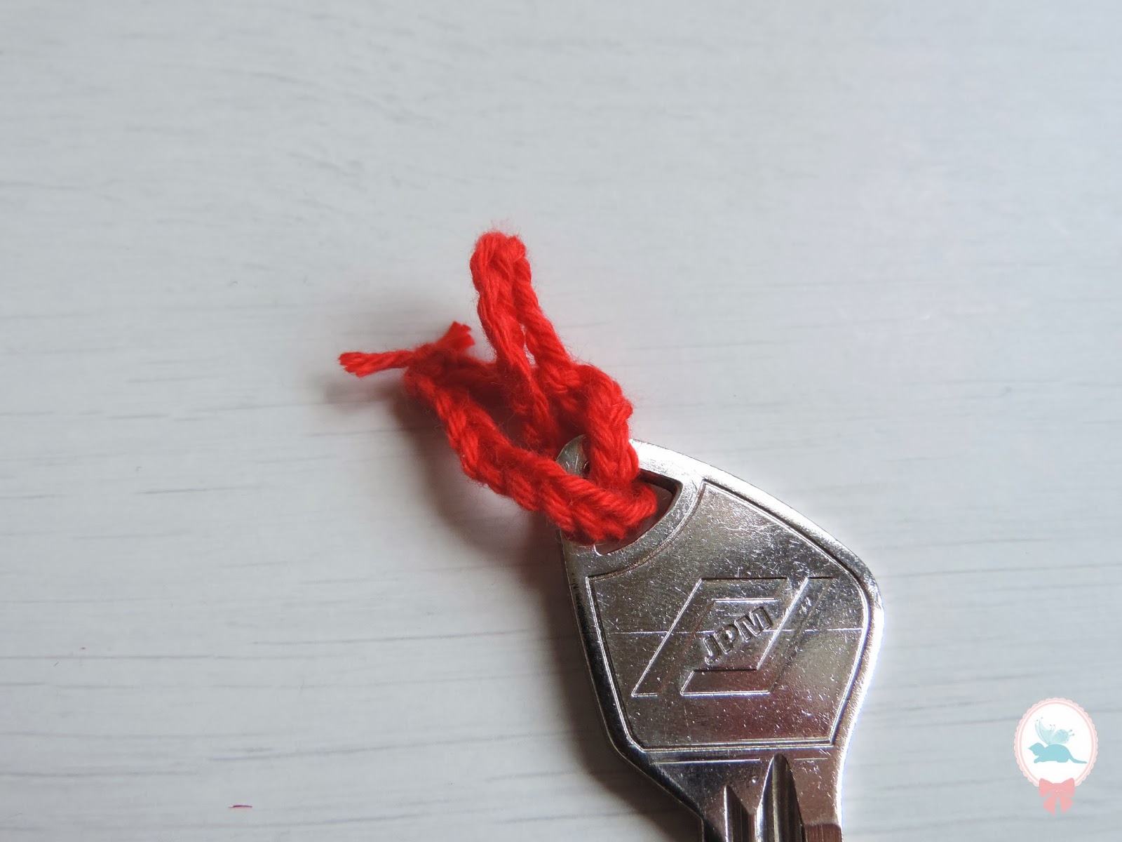 Rose Coton: DIY - porte-clefs petite maison au crochet