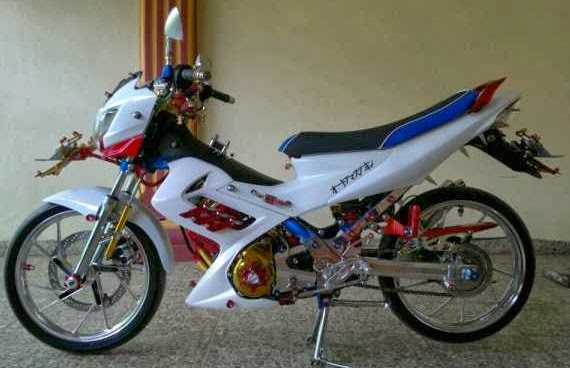 Tampilan Jepang Satria Fu 2007 Full Modifikasi - Oto Trendz