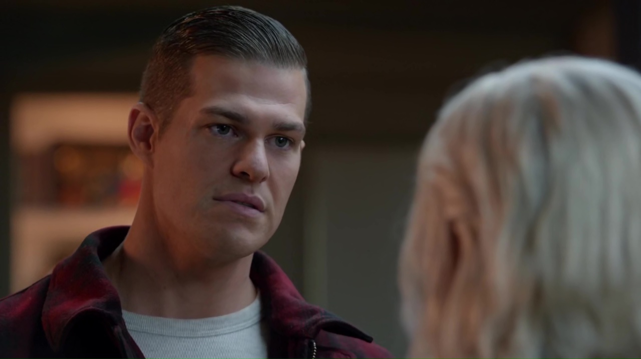 ausCAPS: Greg Finley shirtless in iZombie 2-12 "Physician, Heal Thy Selfie"