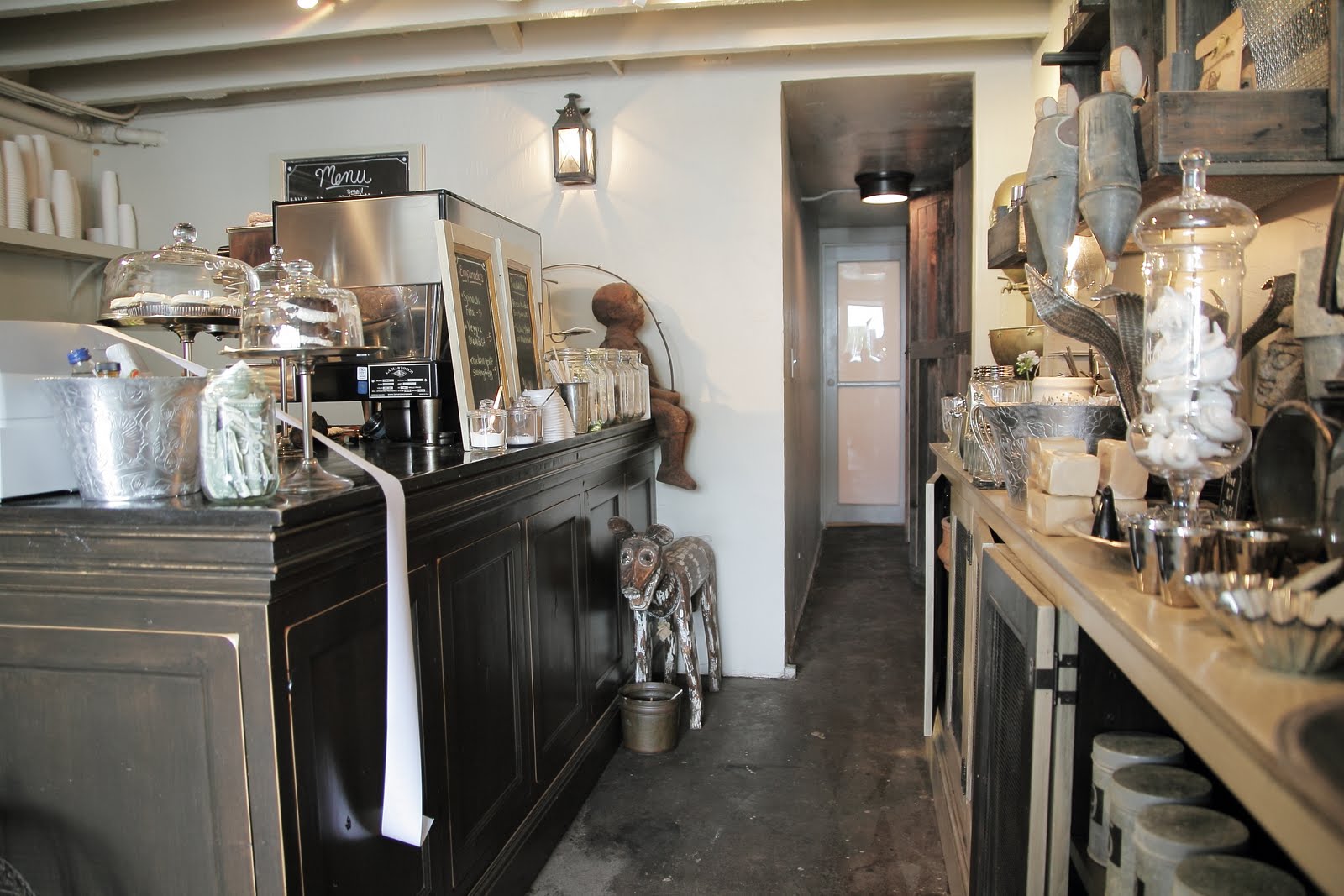 猴子唱片行: San Francisco假文藝 - Hollow Cafe