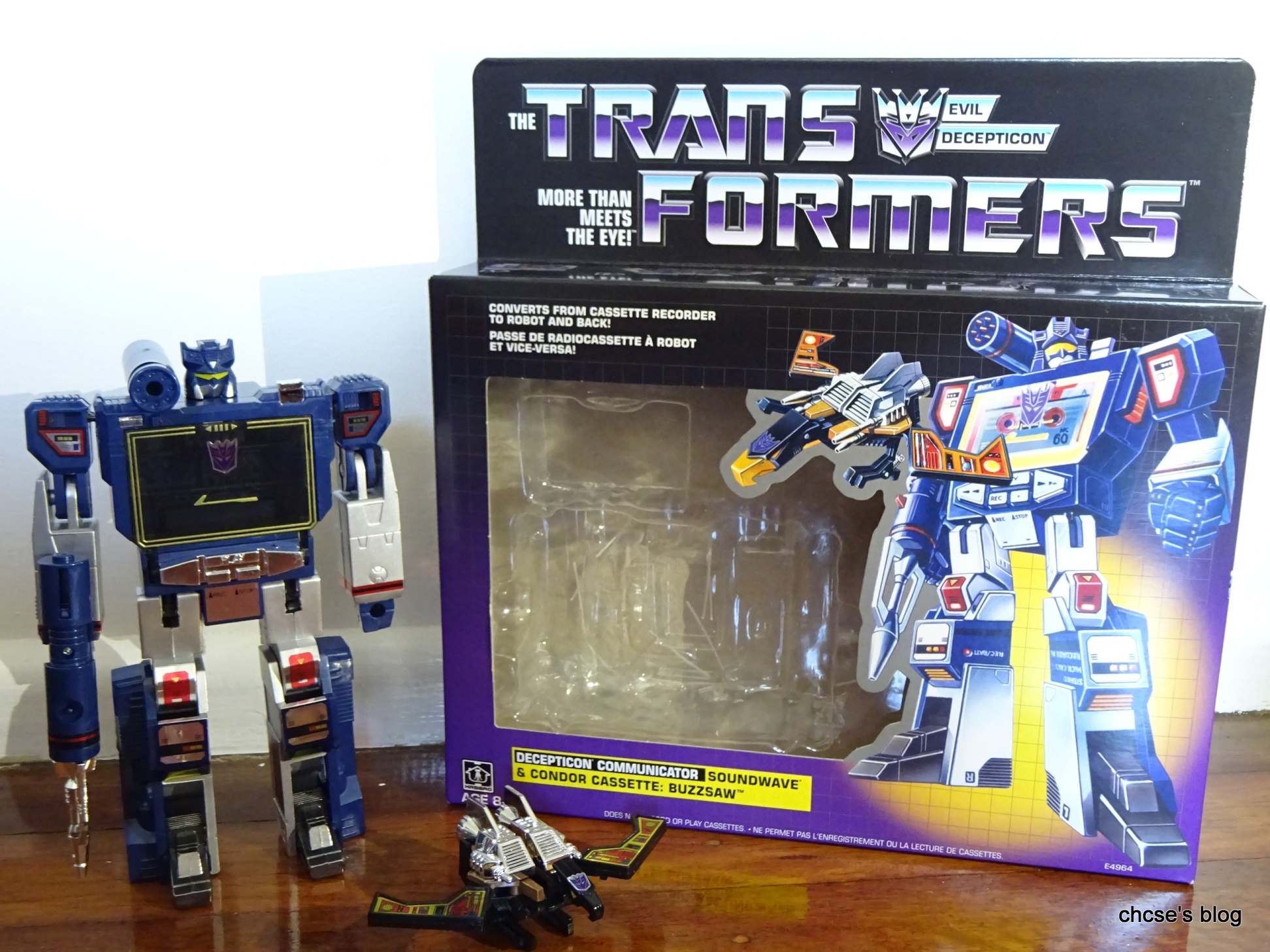 ChCse's blog: Toy Review: Transformers Generation 1 Soundwave w ...