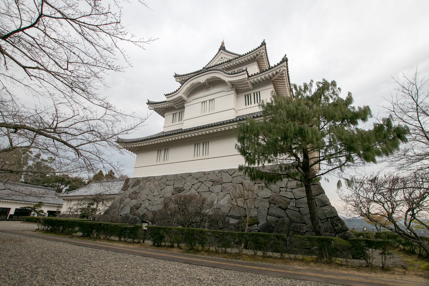 Otaki Castle -Secure fortress guarded by mountains and valleys- | Japan ...