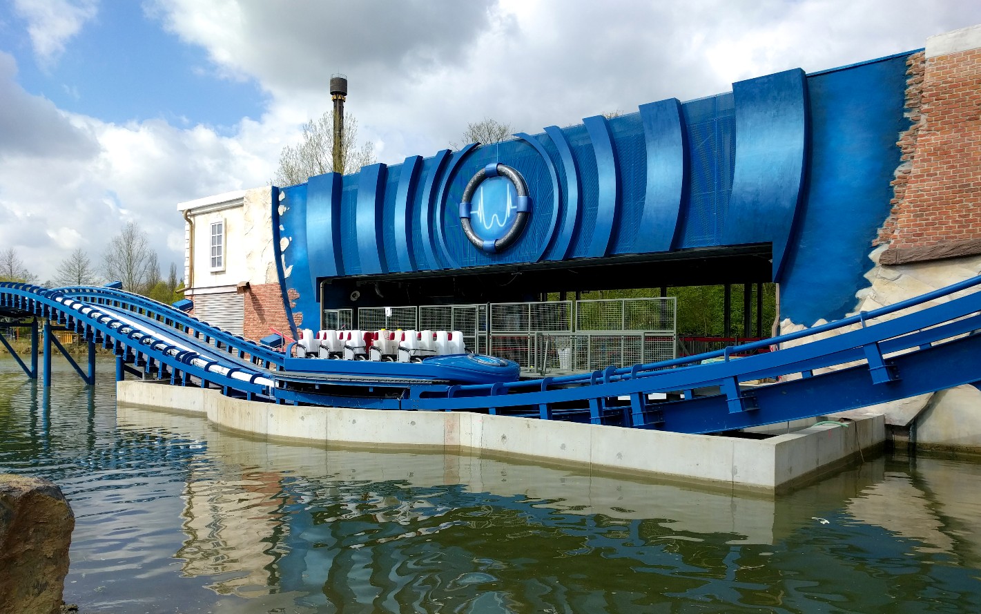 Walibi Belgium présente Pulsar, épisode 1 : La naissance - PARKS Trip