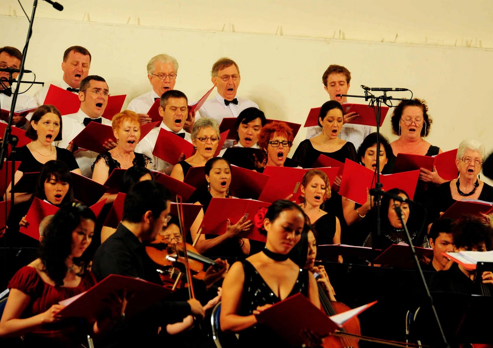 Vocal & Instrumental Classical Ensembles: International Choir Ho Chi ...