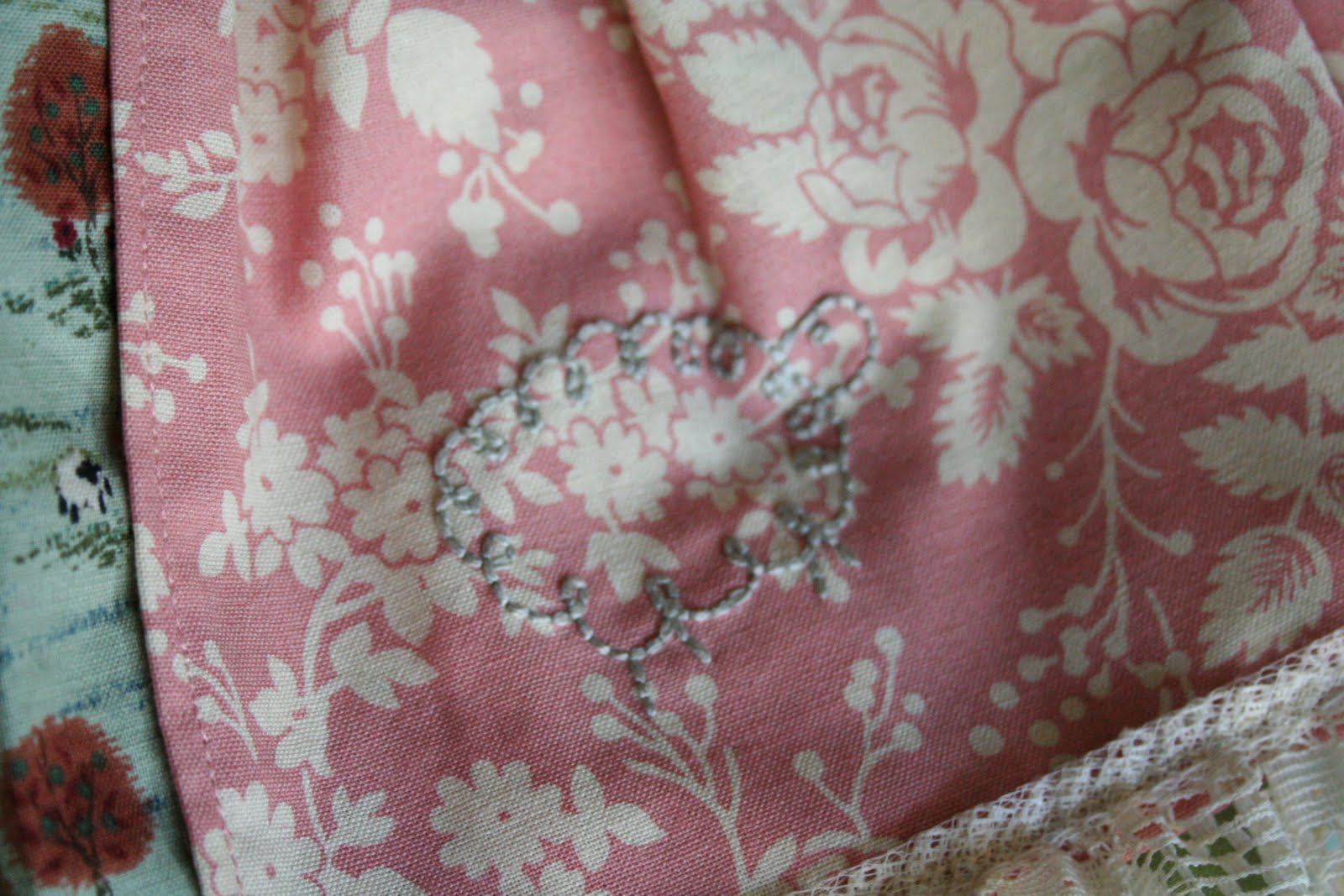 EmbroiDiva: Matilda Jane Inspired Dresses