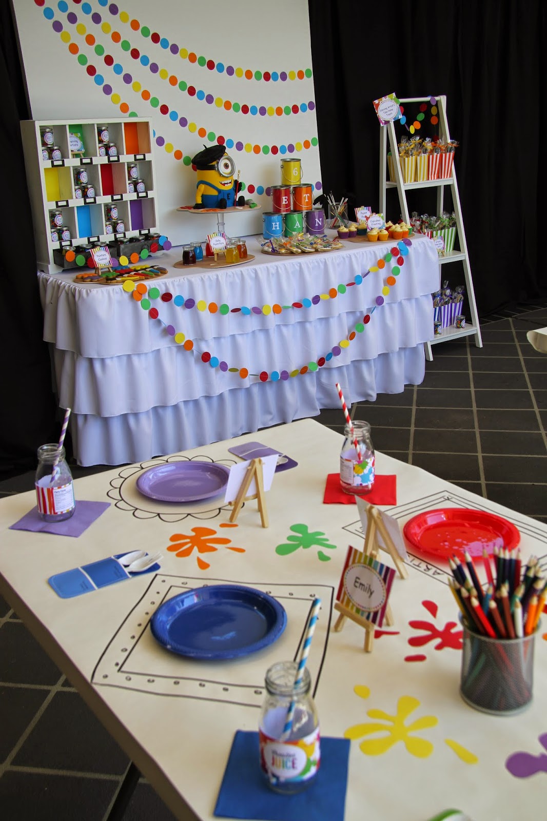Leonie's Cakes and Parties . . . . .: Art Party - Ethan's 6th Birthday