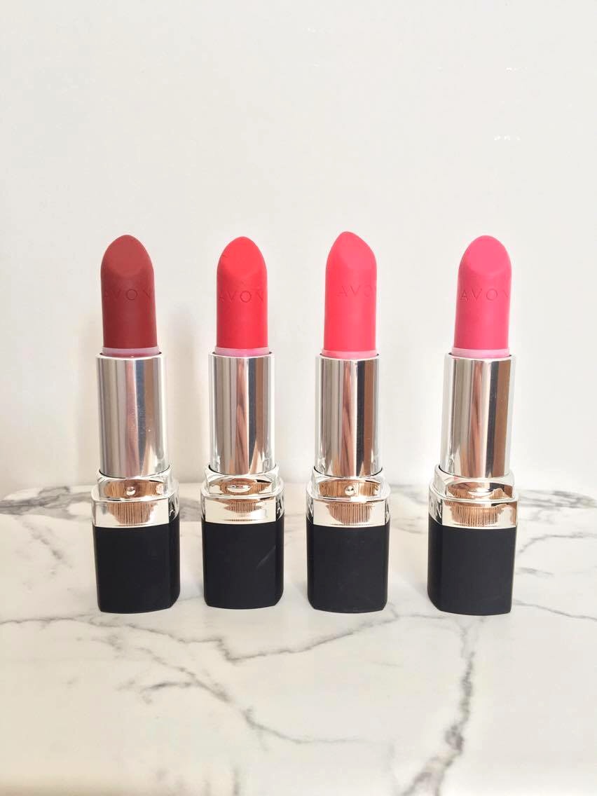 NikkishaBeauty: Avon Perfectly Matte Lipsticks