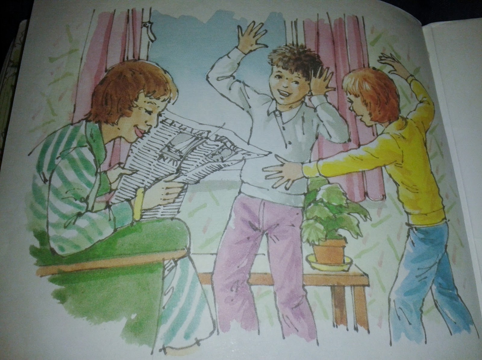 Rubbish School Books: Cops and robber hats