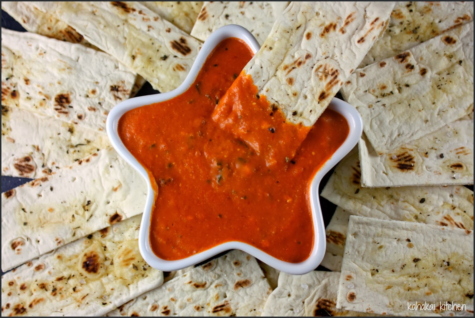 Kahakai Kitchen: Giada's Creamy Tomato-Basil Dip with Lavash Crackers