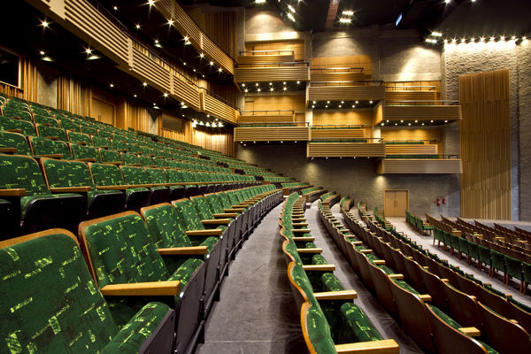 BIBLIOTECA ETS: TETRO DA FEEVALE - O MAIOR DO RS